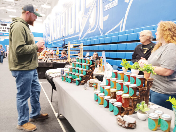 A Show of Crafts for Warren | News, Sports, Jobs - Marietta Times